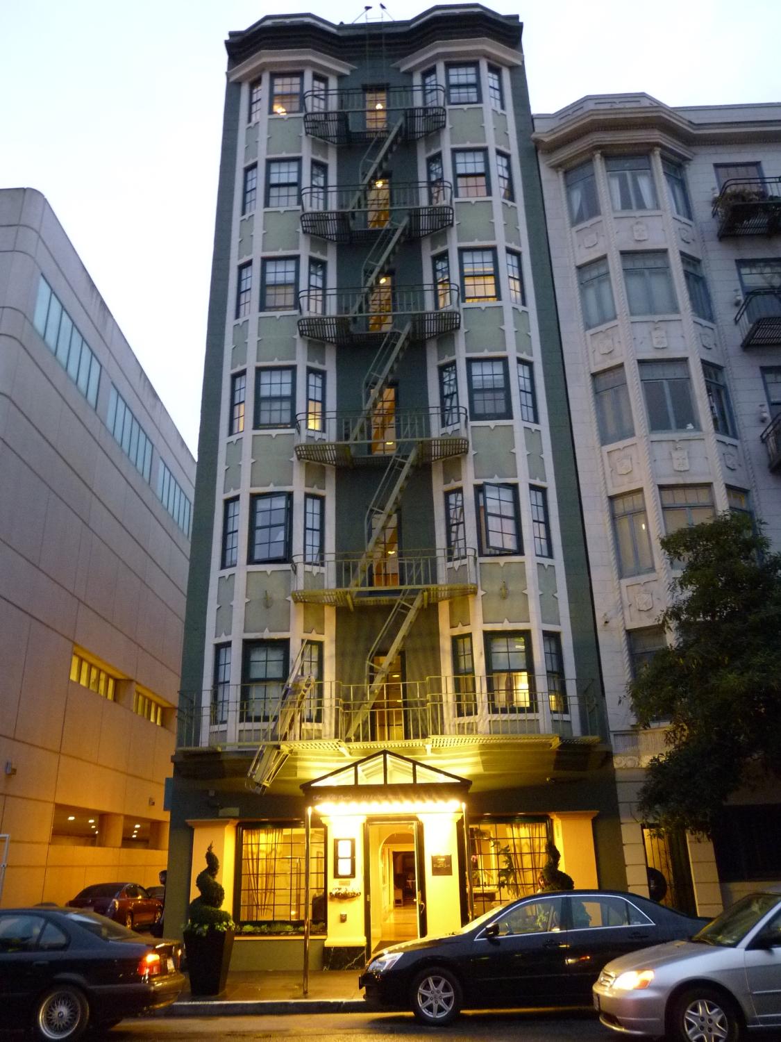 Inn at the Opera | California Timeshare - Fidelity Real Estate